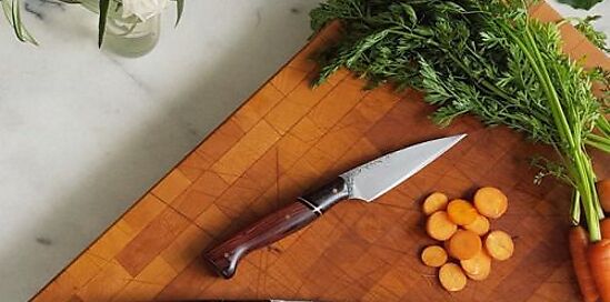 5 nožů, které by vám v kuchyni neměly chybět