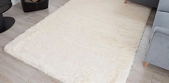 Koberce: Výběr, péče a DIY tipy