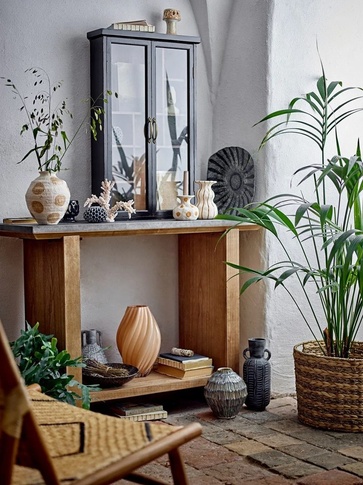 Oranžová skleněná váza (výška 30 cm) Kanji – Bloomingville