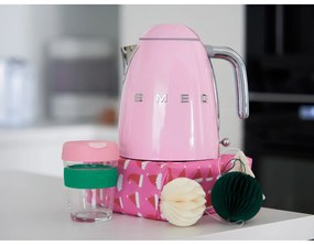 Růžová rychlovarná konvice SMEG