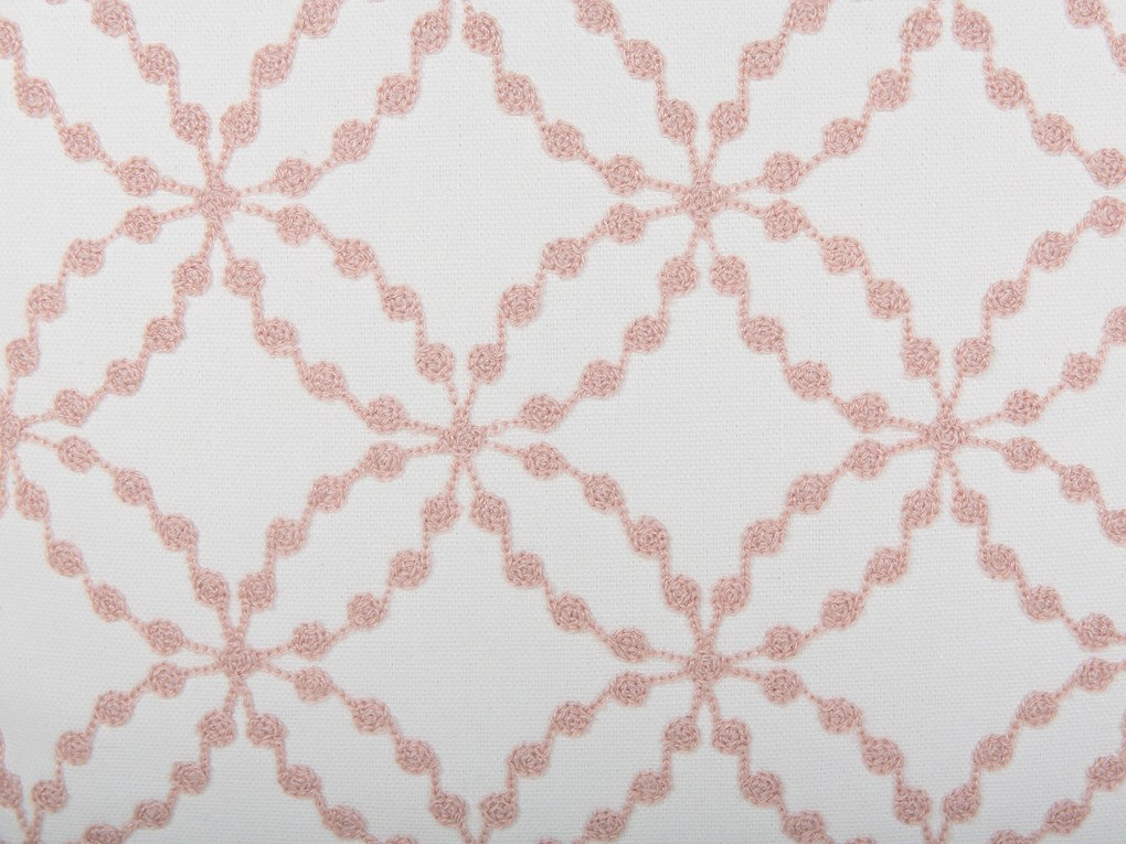 Sada 2 dekorativních polštářů vzorovaná bavlna bílá / růžová 45 x 45 cm VERBENA Beliani