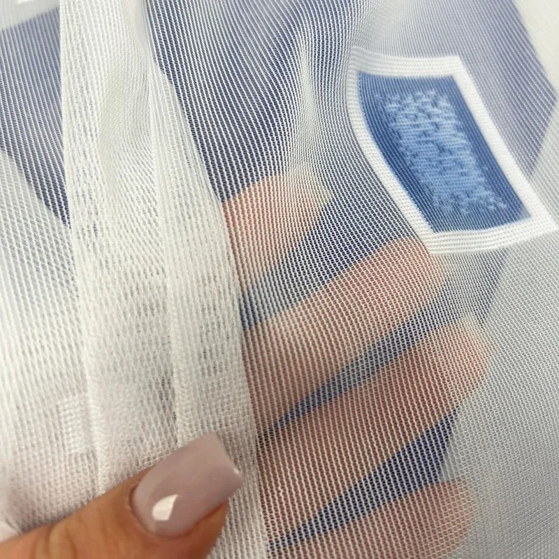 Žakárová záclona bílá modrá kostka metráž Ervi 24135