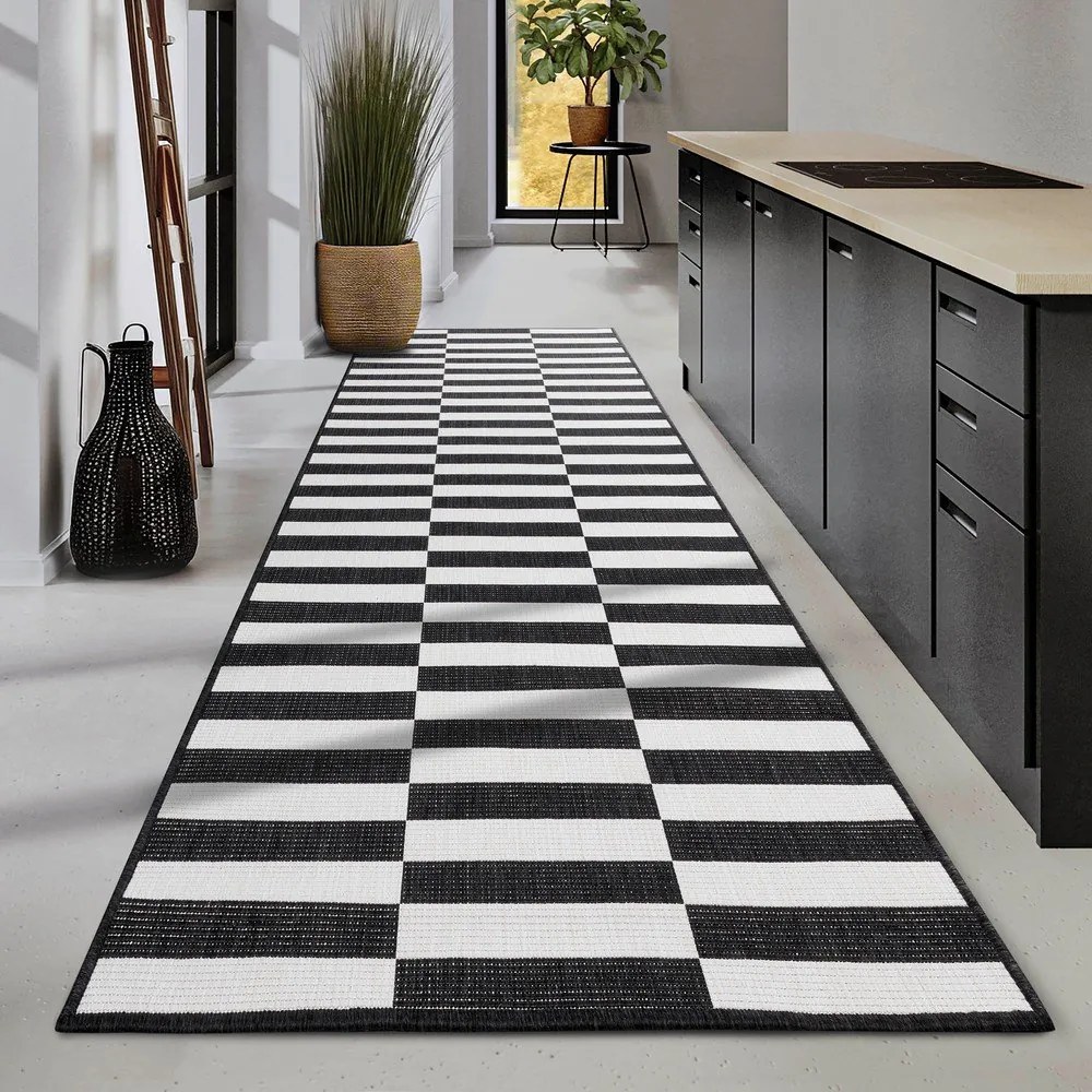 Černobílý vnitřní a venkovní běhoun 80x200 cm Viela – Hanse Home