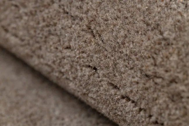 Koberec TEXTURA 488.04.LA600 Osta hnědý