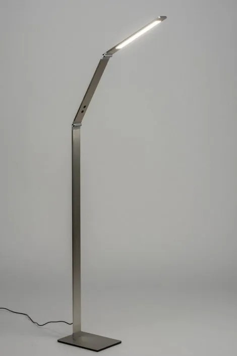 Stojací designová LED lampa se stmívačem D-Tech