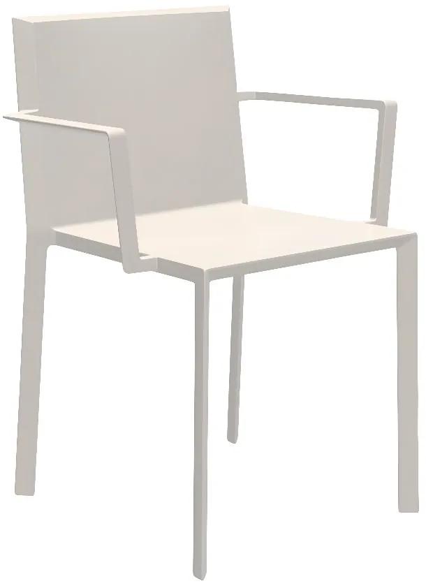OnaDnes -20% VONDOM Béžová plastová jídelní židle QUARTZ s područkami