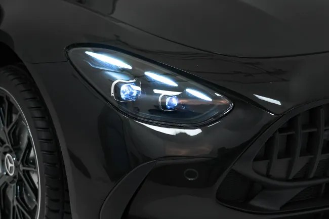 Elektrické autíčko Mercedes Benz GT63 AMG černé