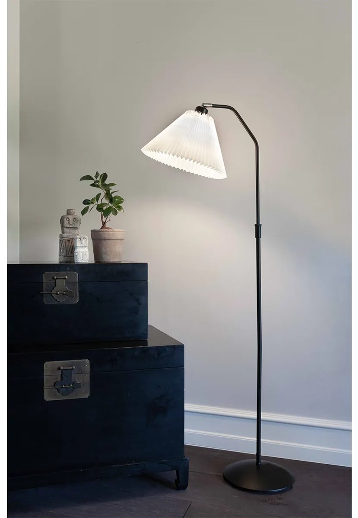 Halo Design 107923 stojací lampa Berlin černá, 110-150cm