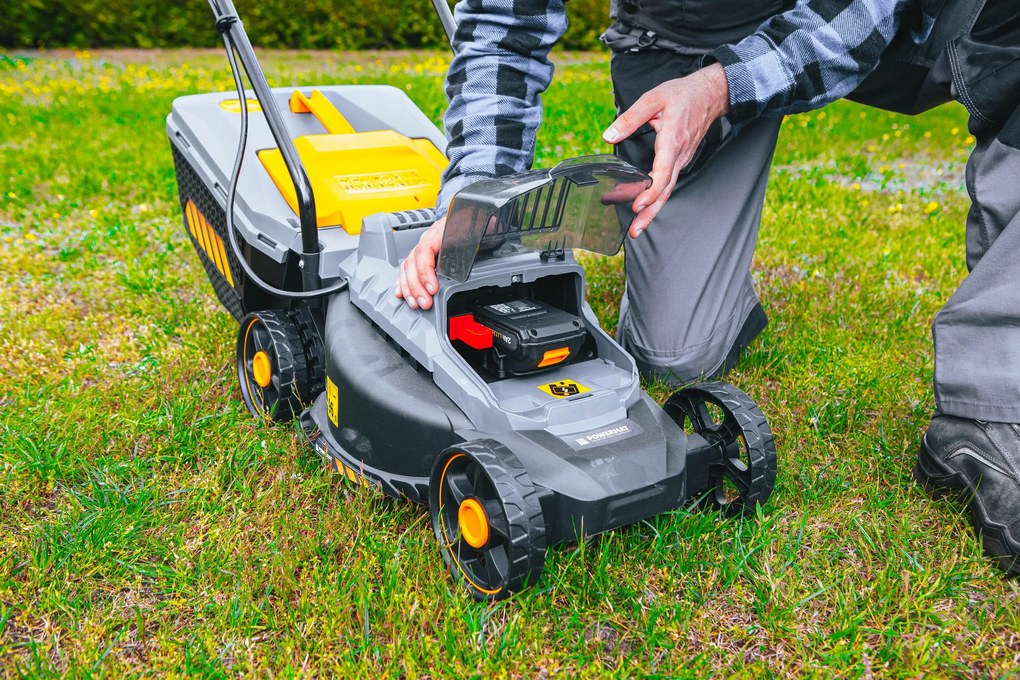 POWERMAT Akumulátorová sekačka PM-KSA-20M PM1326