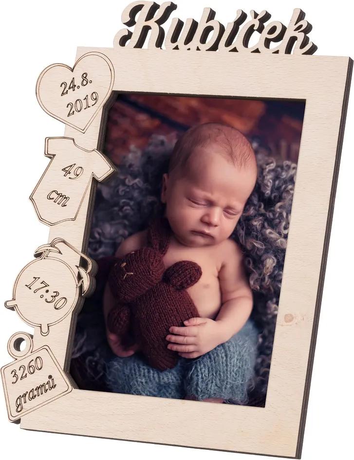 Dřevobox Dřevěný fotorámeček se jménem k narození dítěte | BIANO