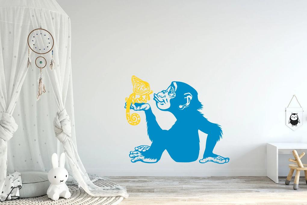 Lepy.cz Samolepka na zeď Safari - Opice s ještěrkou Velikost (šířka x výška): 35x30cm, Kombinace barev sety: Ledová modrá + tmavě modrá