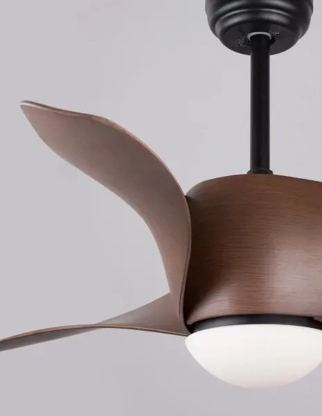 Stropní ventilátor Breeze s dálkovým ovládáním
