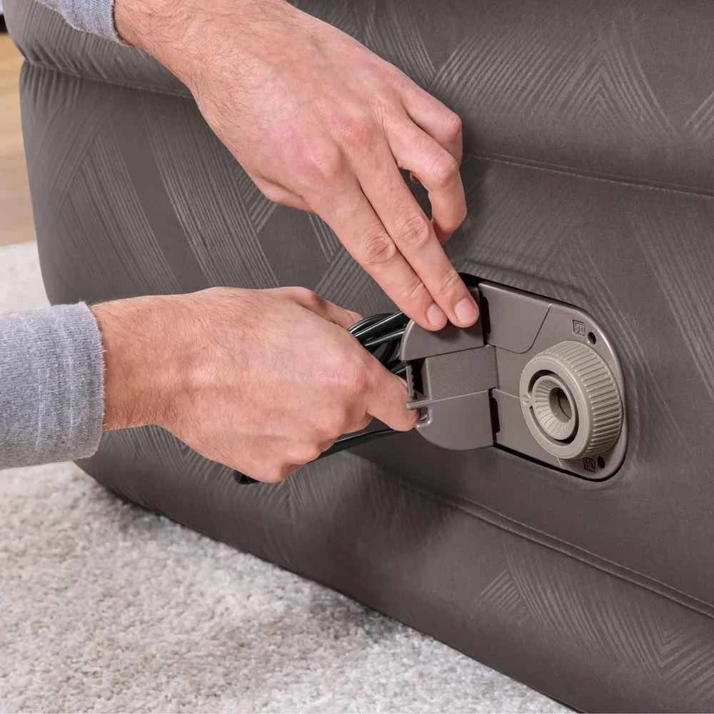 Nafukovací dvoulůžková matrace s elektrickou pumpou 203 x 152 cm Bestway 69050