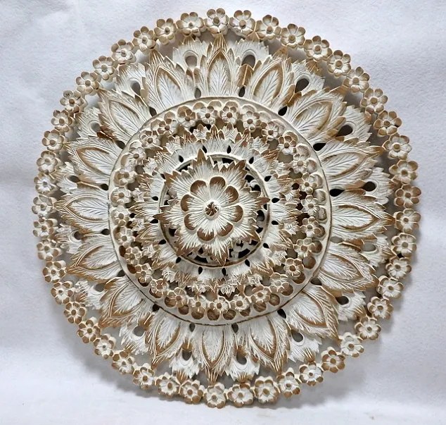 Závěsná dekorace MANDALA 3D, béžová, 90 cm, teakové dřevo