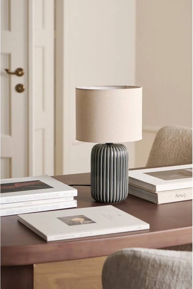 Šedá/béžová látková stolní lampa (výška 36 cm) Mizu – Ellos Home