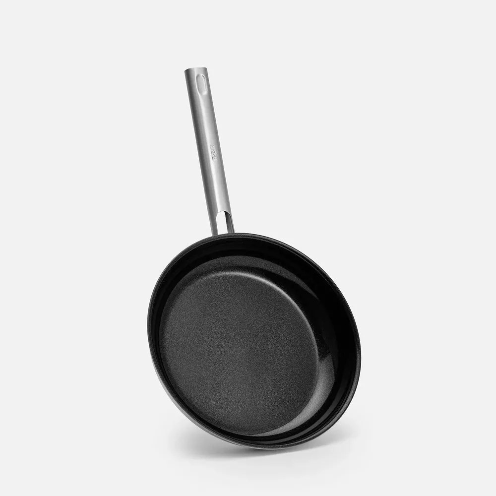 Nerezová pánev s nepřilnavým povrchem/s keramickým povrchem ø 26 cm Lucca 4.0 Standard – FABINI