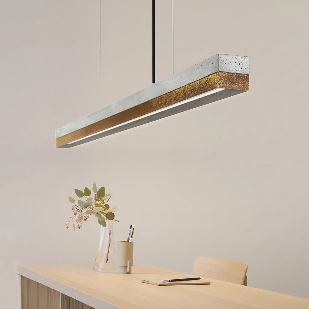 Designové lineární svítidlo ze surových materiálů C1 light 122 cm  Designové lineární svítidlo ze surových materiálů C1 light 122 cm Dekor: Oxidovaná…