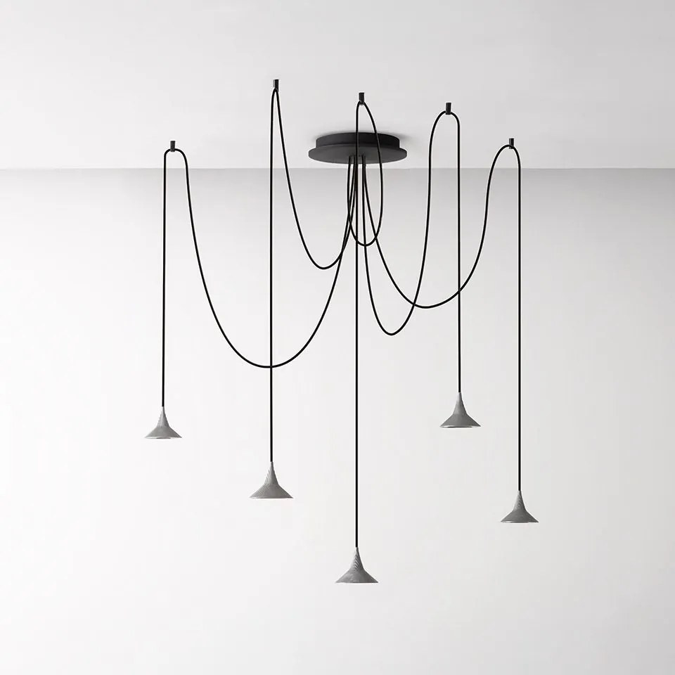 Artemide Unterlinden, hliníkové svítidlo pavouk s texturou dřeva, 5x6,8W LED 2700K, Ø 11,7cm