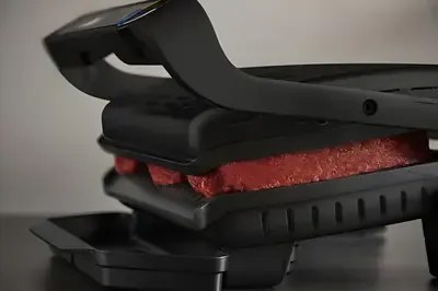 Tefal Optigrill+ GC7178 černý / Kontaktní gril / 2000 W / 6 programů