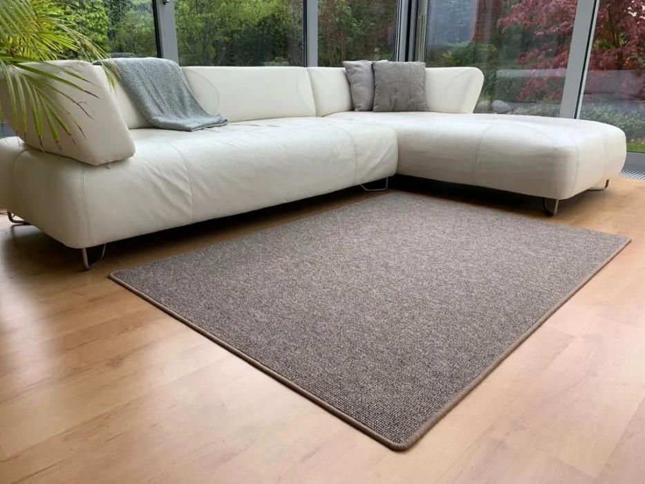 Kusový koberec Porto hnědý 1 m2 bez obšití