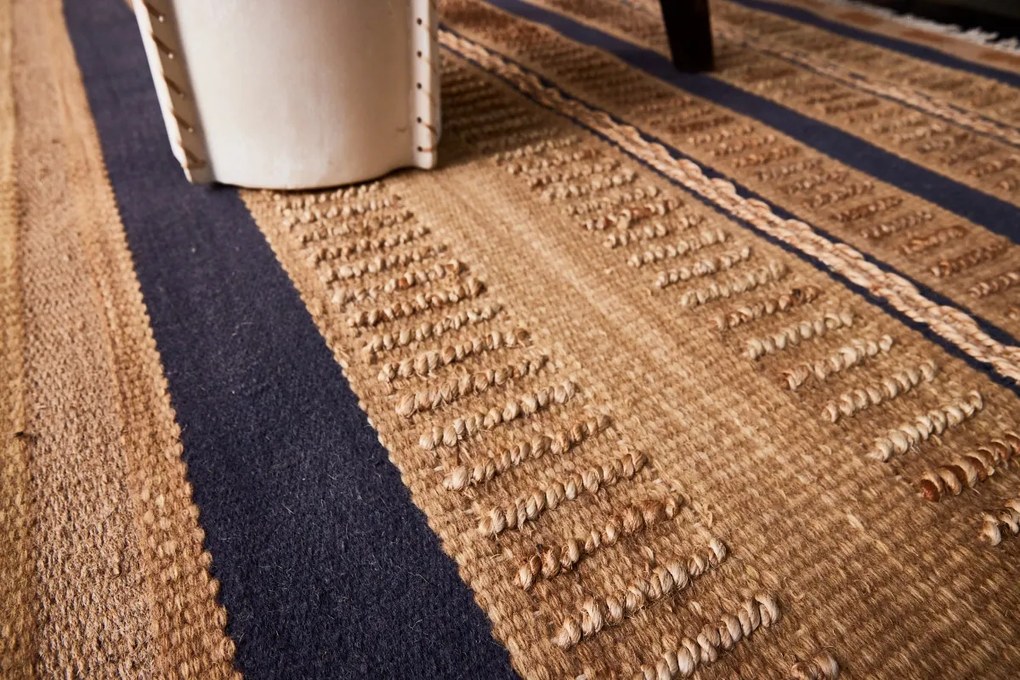 Diamond Carpets India, Ručně vázaný kusový koberec Agra Fort DE 2285 Natural Mix, 140x200, béžová, chodba / předsíň