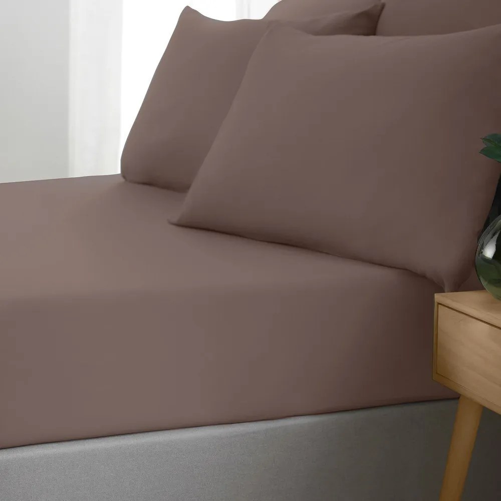 Tmavě hnědé napínací prostěradlo 90x190 cm So Soft Non Iron – Catherine Lansfield