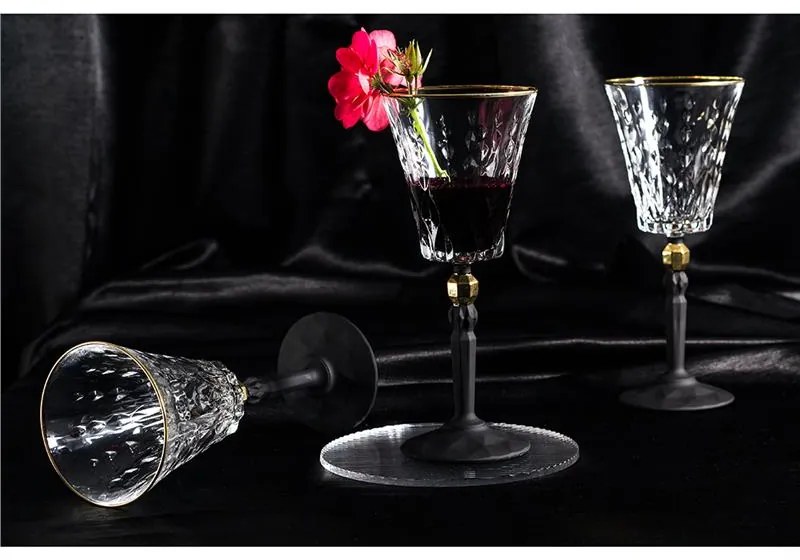 BOHEMIA PRESTIGE CONTE BLACK SKLENICE NA VÍNO 260ML SADA 6 KS