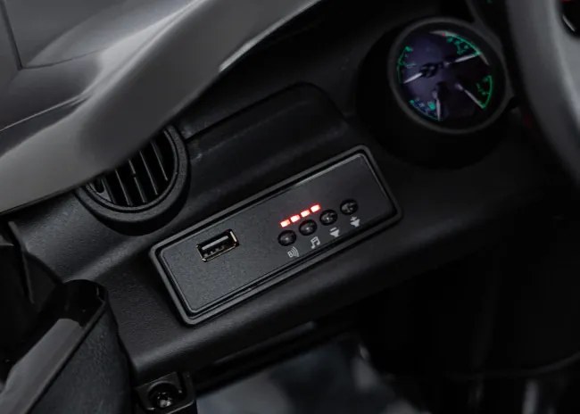 Elektrické autíčko RUF CTR3 černé
