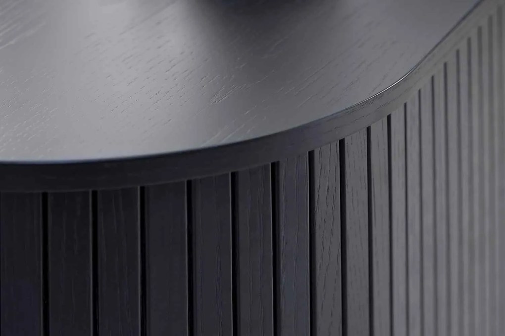 Designová komoda Vasiliy 140 cm černý dub