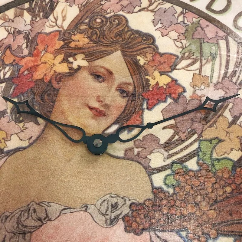 Dřevěné hodiny Alfons Mucha - průměr 40 cm Průměr (cm): 30 cm