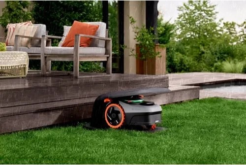 Bezdrátová autonomní robotická sekačka SEGWAY Navimow i210E AWD 1000m2