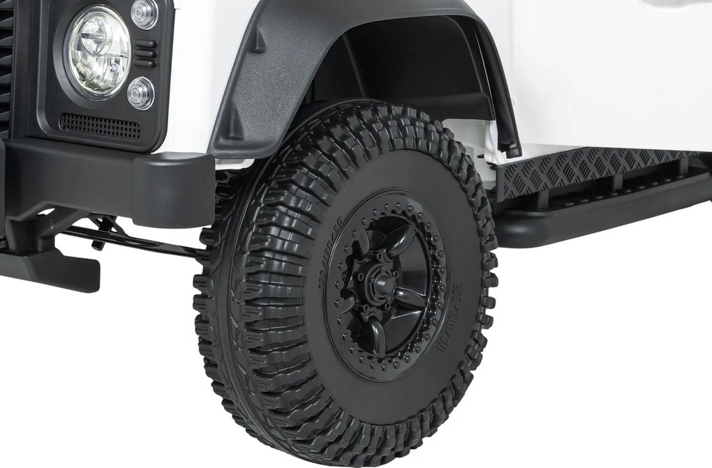 Ramiz Vozidlo Land Rover Defender 110 SVX Concept bílé