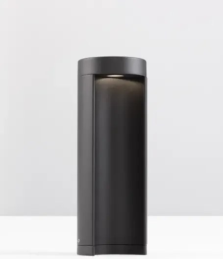 Venkovní LED lampa Tien A 9 černé