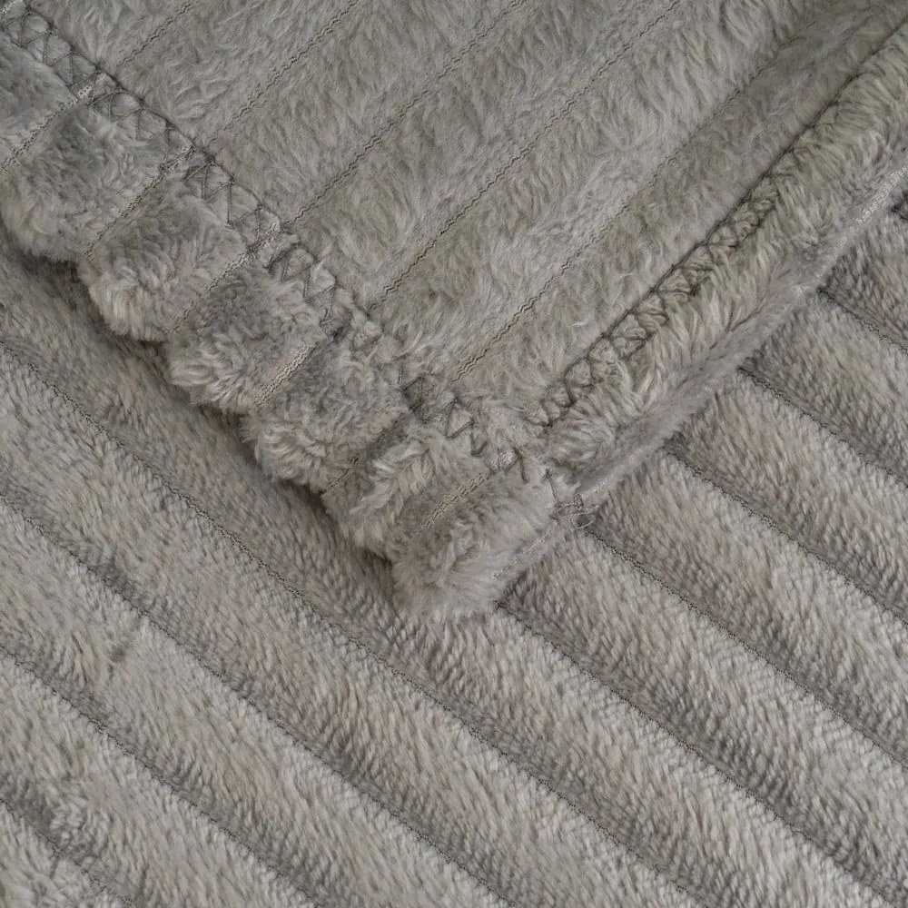 Šedá deka z mikroplyše 130x160 cm Fur Velvet – Casa Selección