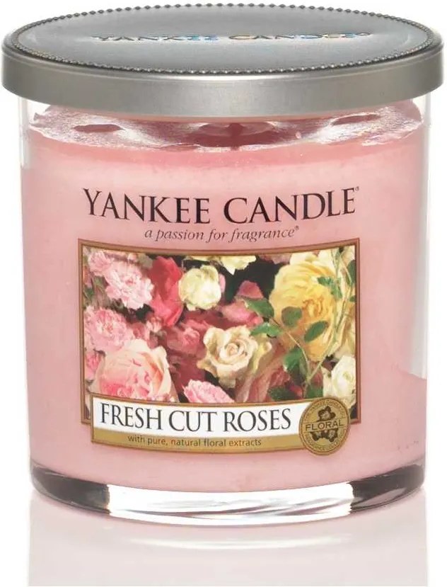 YANKEE CANDLE Vonná svíčka Fresh Cut Roses S