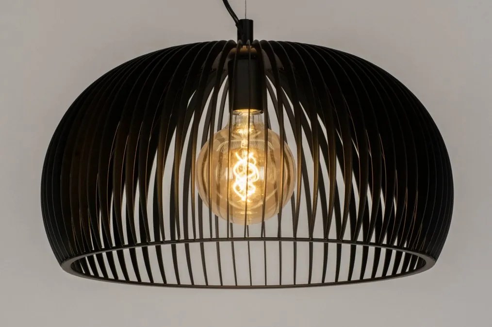 Závěsné designové svítidlo do obýváku Santora Nero Marco