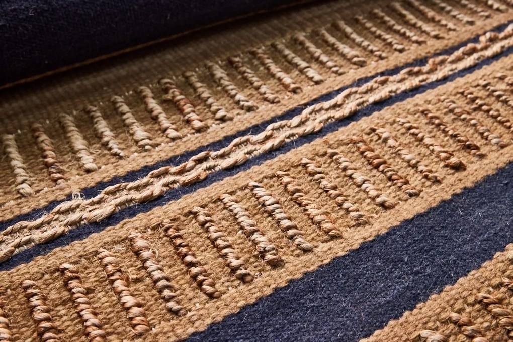Diamond Carpets India, Ručně vázaný kusový koberec Agra Fort DE 2285 Natural Mix, 80x150, béžová, chodba / předsíň