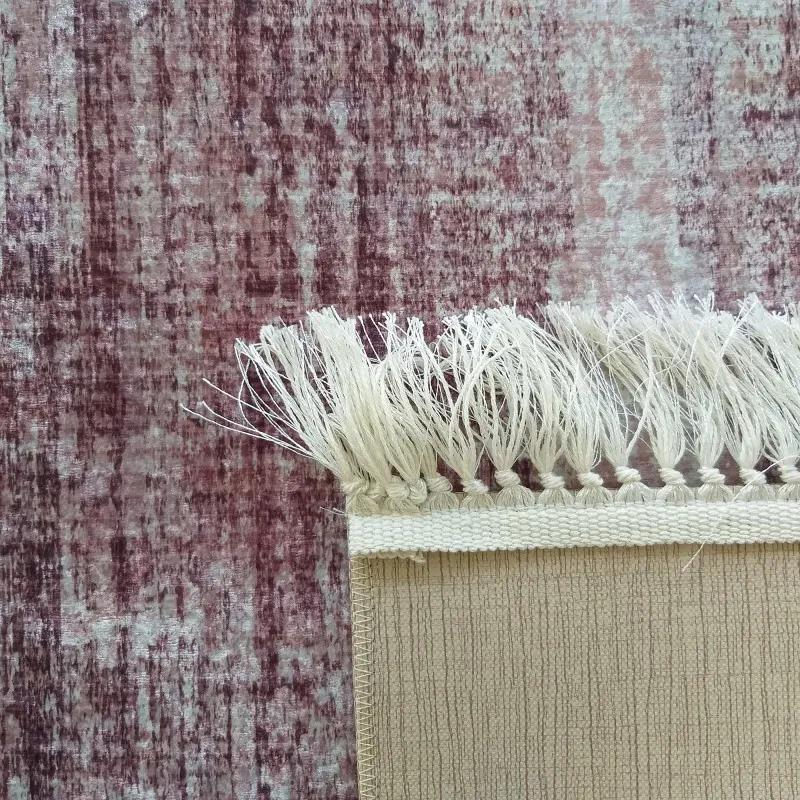 Kvalitní fialový koberec s protiskluzovou úpravou Šířka: 120 cm | Délka: 180 cm