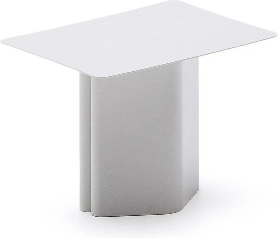 Kovový odkládací stolek 52x70 cm Arvin – Kave Home