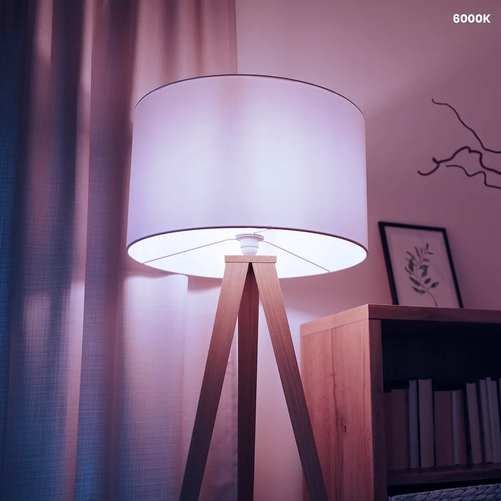 LED žárovka E27 studená 6000k 7w 600 lm svíčka