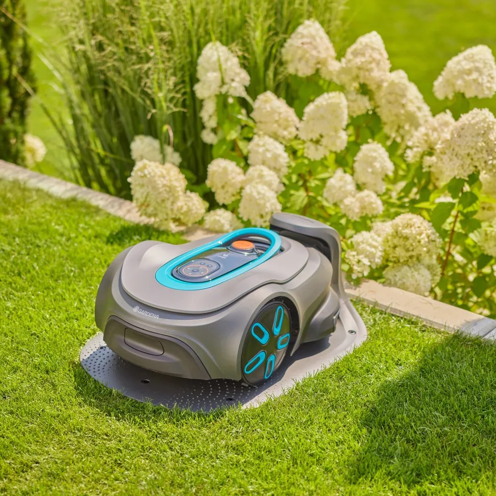 Robotická sekačka Gardena Smart SILENO MAX 1200 (na plochy do 1200 m2) 19902-32 - mega SLEVA !