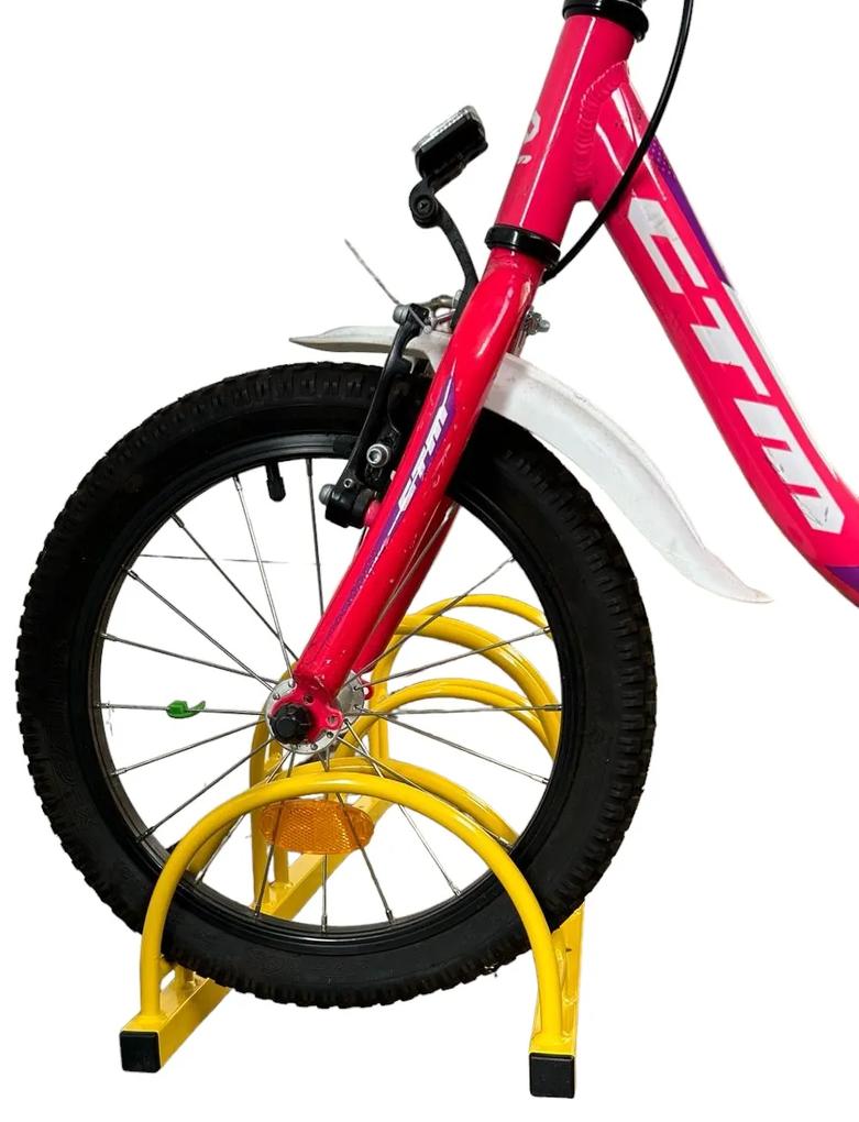 Stojan pro dětská kola obloukový oboustranný (KS-220) Počet stání: pro 4 kola, Povrchová úprava: prášková barva (žlutá)