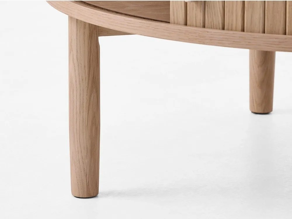 Kulatý konferenční stolek v dekoru dubu ve světle přírodní barvě ø 85 cm Meta – Unique Furniture