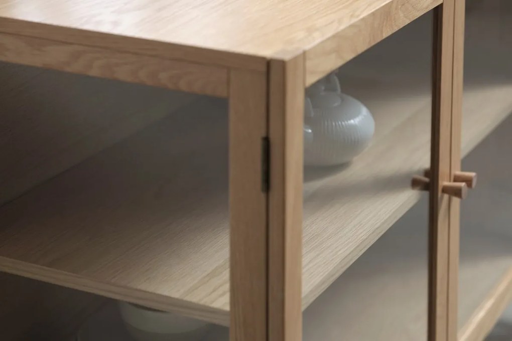 Designová komoda Dallan 140 cm přírodní dub