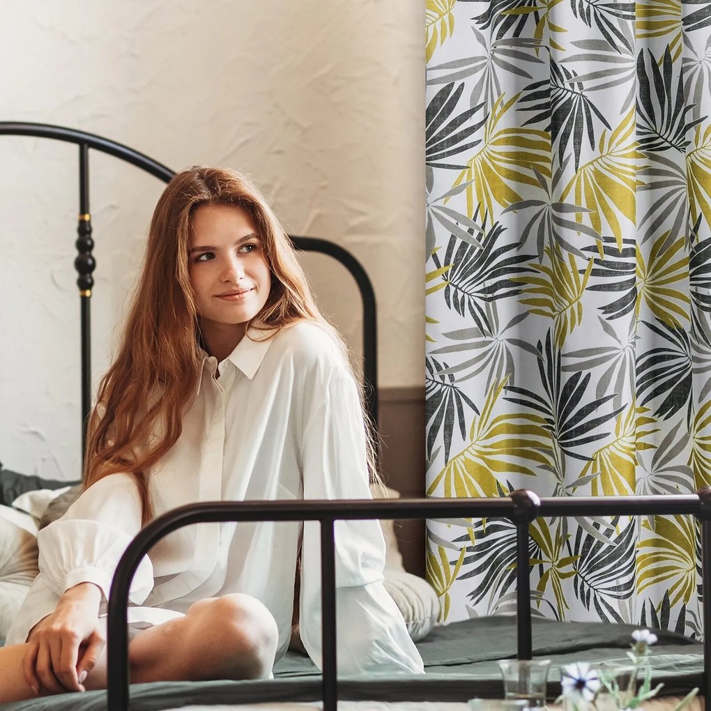 ZÁVĚS NA PÁSCE ELINA 140X270 CM LISTY