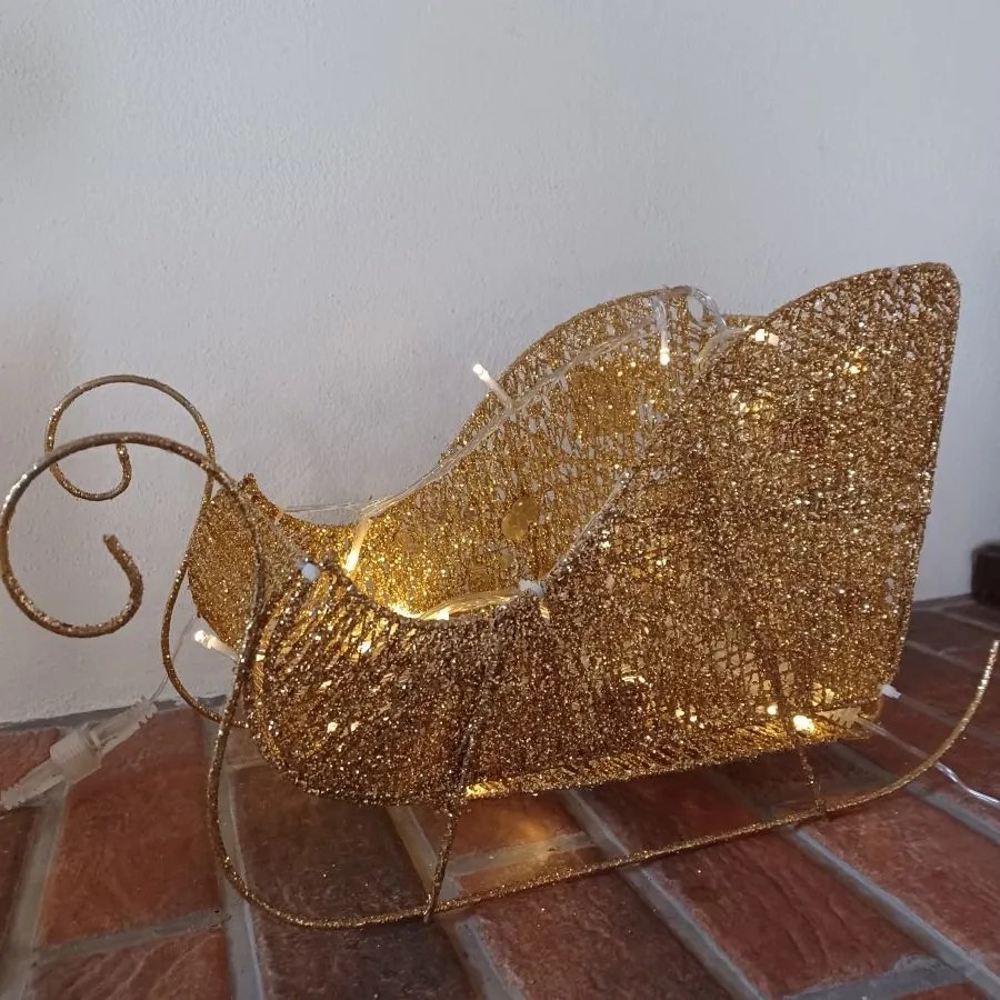3D LED svítící jelen se sáněmi, 40 cm, teple bílá, hliník, vč. trafa