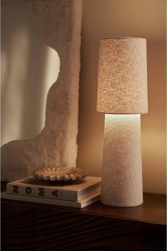 Bílá stolní lampa z materiálu bouclé (výška 58 cm) Philo – Ellos Home