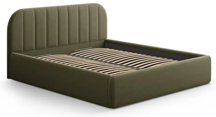 Zelená čalouněná dvoulůžková postel s úložným prostorem s roštem 180x200 cm Juno – Windsor &amp; Co Sofas