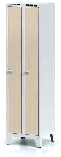 Alfa 3 Šatní skříňka zúžená na nohách, 2-dveřová, laminované dveře bříza, otočný zámek