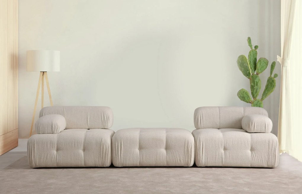 Hanah Home Třímístná pohovka s pufem DOBLO krémová 315 cm
